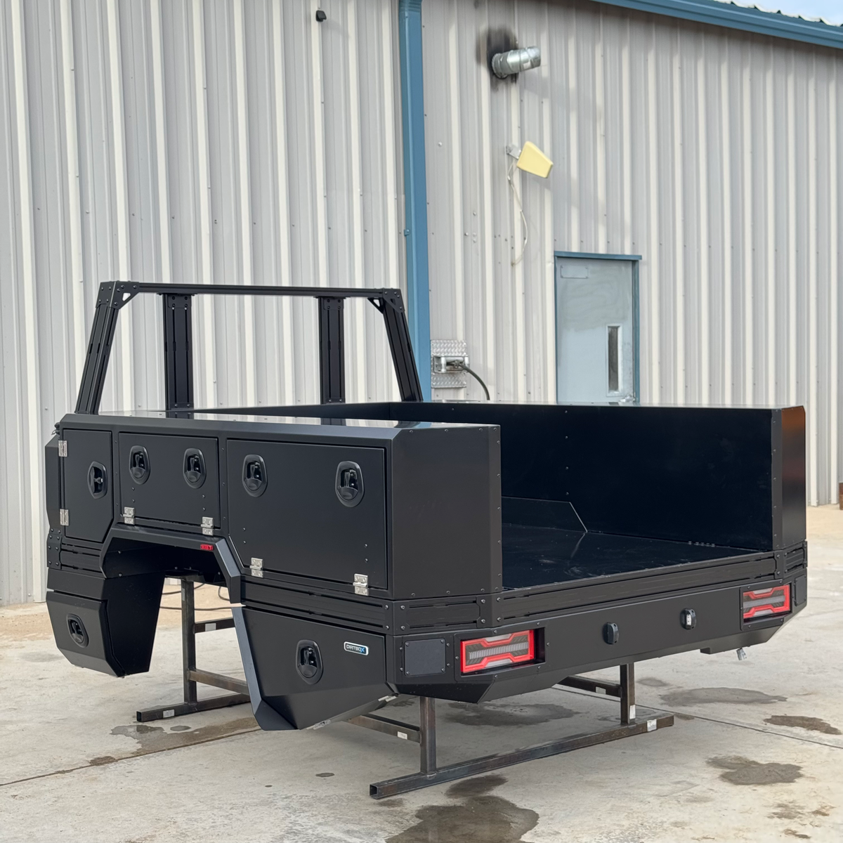 Transformer Drop Center Flatbed | Dirtbox Overland