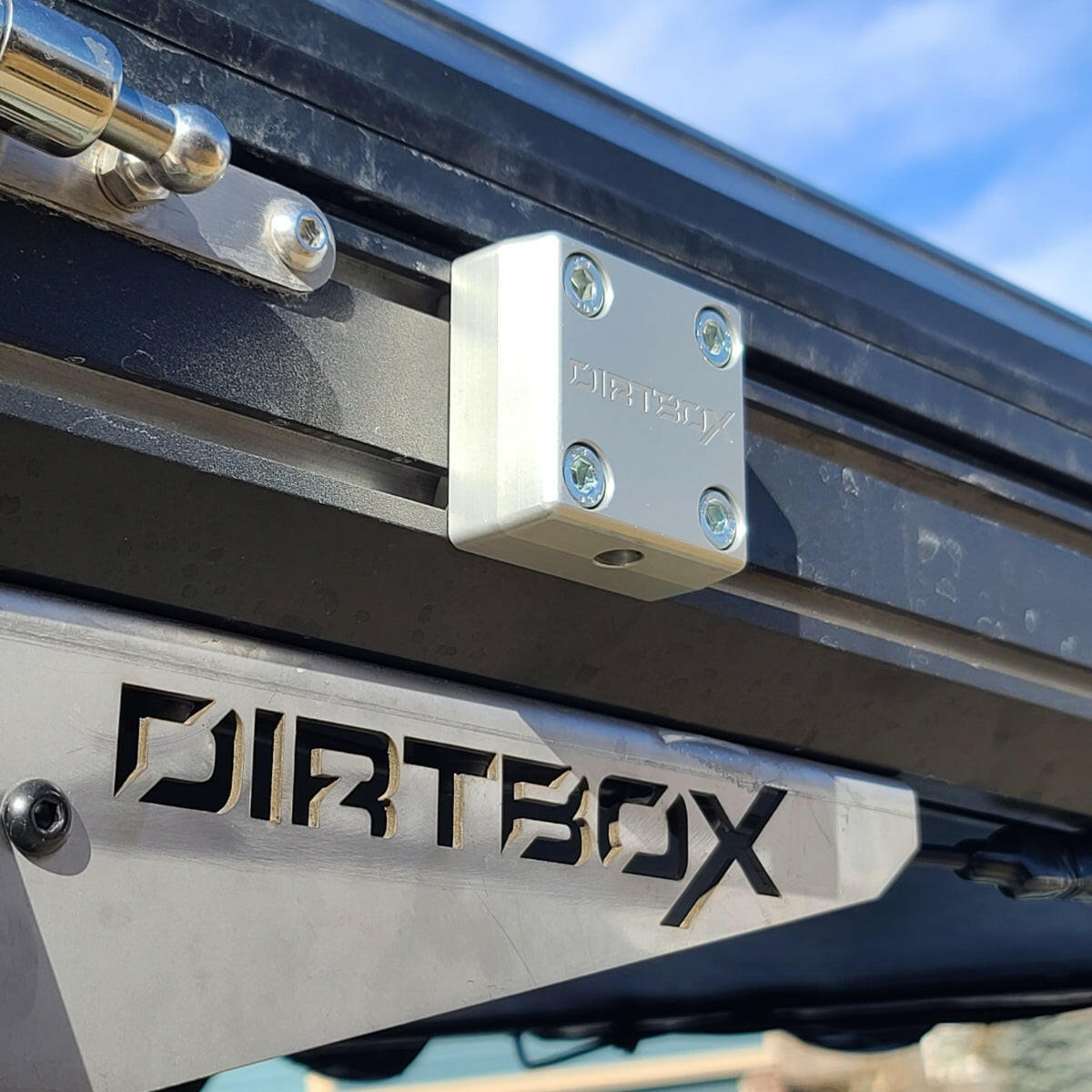 Dirtbox Overland | Canopy Campers and Overland Accessories
